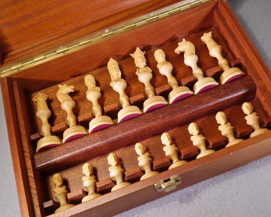 Anri ‘Mediolanum'Chess Set – Luke Honey | Antiques, Chess, Backgammon ...