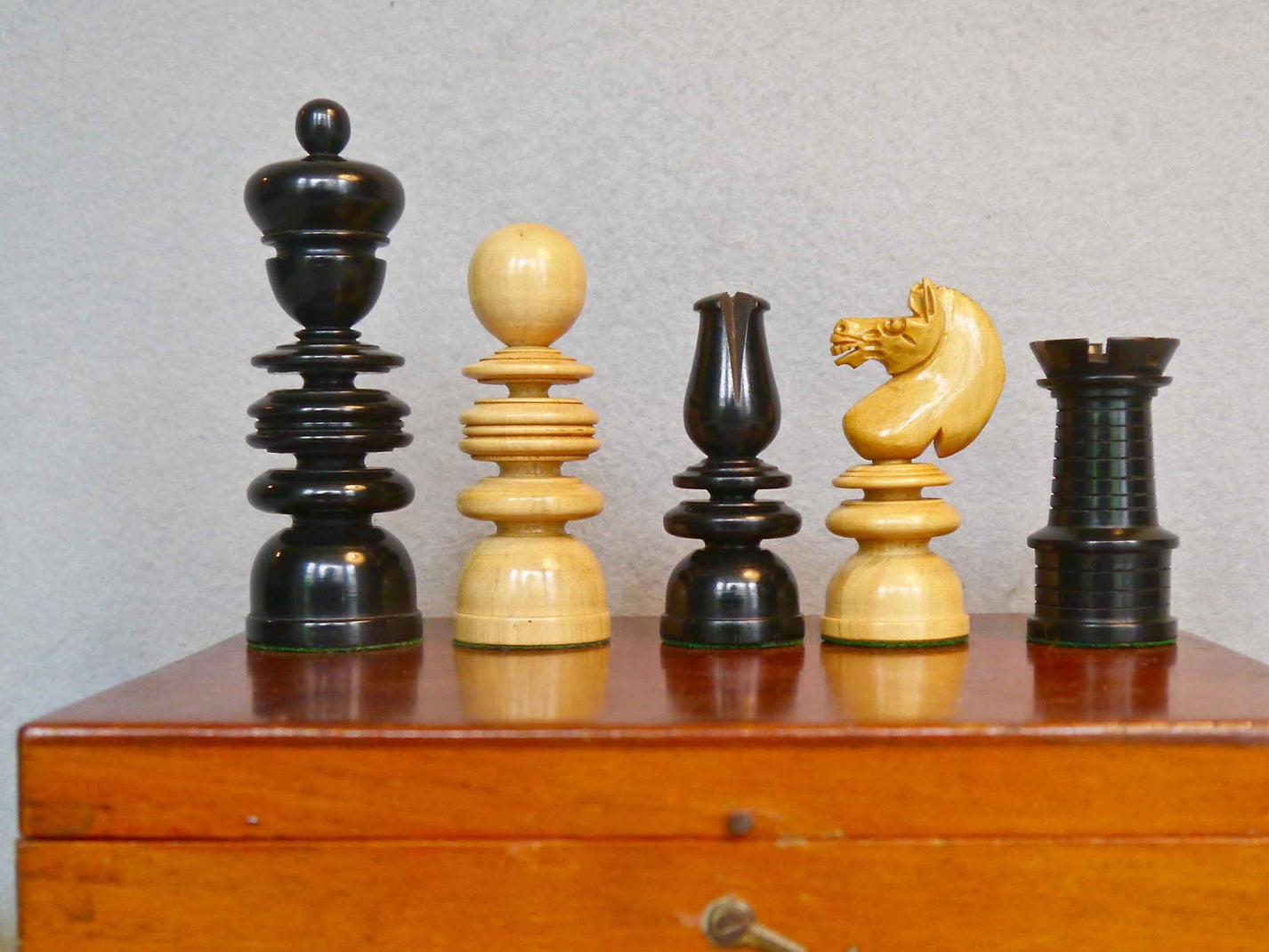 Antique “Old English” Chess Set – Luke Honey | Antiques, Chess ...