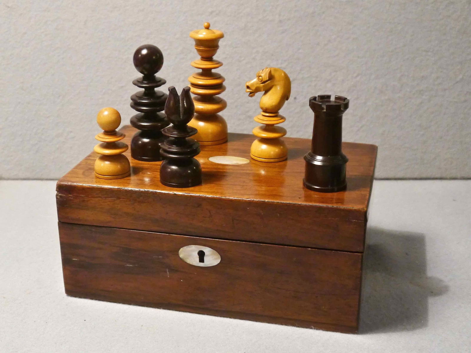“Calvert Style" Rosewood Chess Set, 19th century – Luke Honey ...