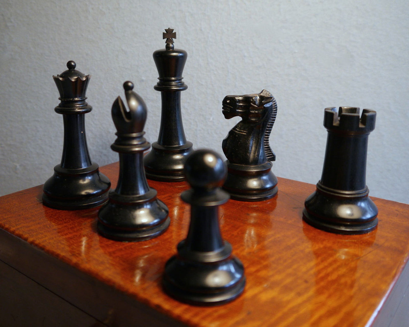 Jaques Staunton “Club Size” Chess Set, 1920-25 – Luke Honey | Antiques ...