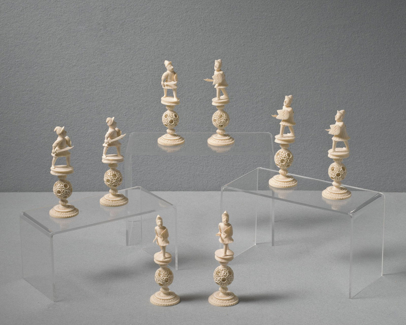 Large Canton King George Chess Set, circa 1820 – Luke Honey | Antiques ...